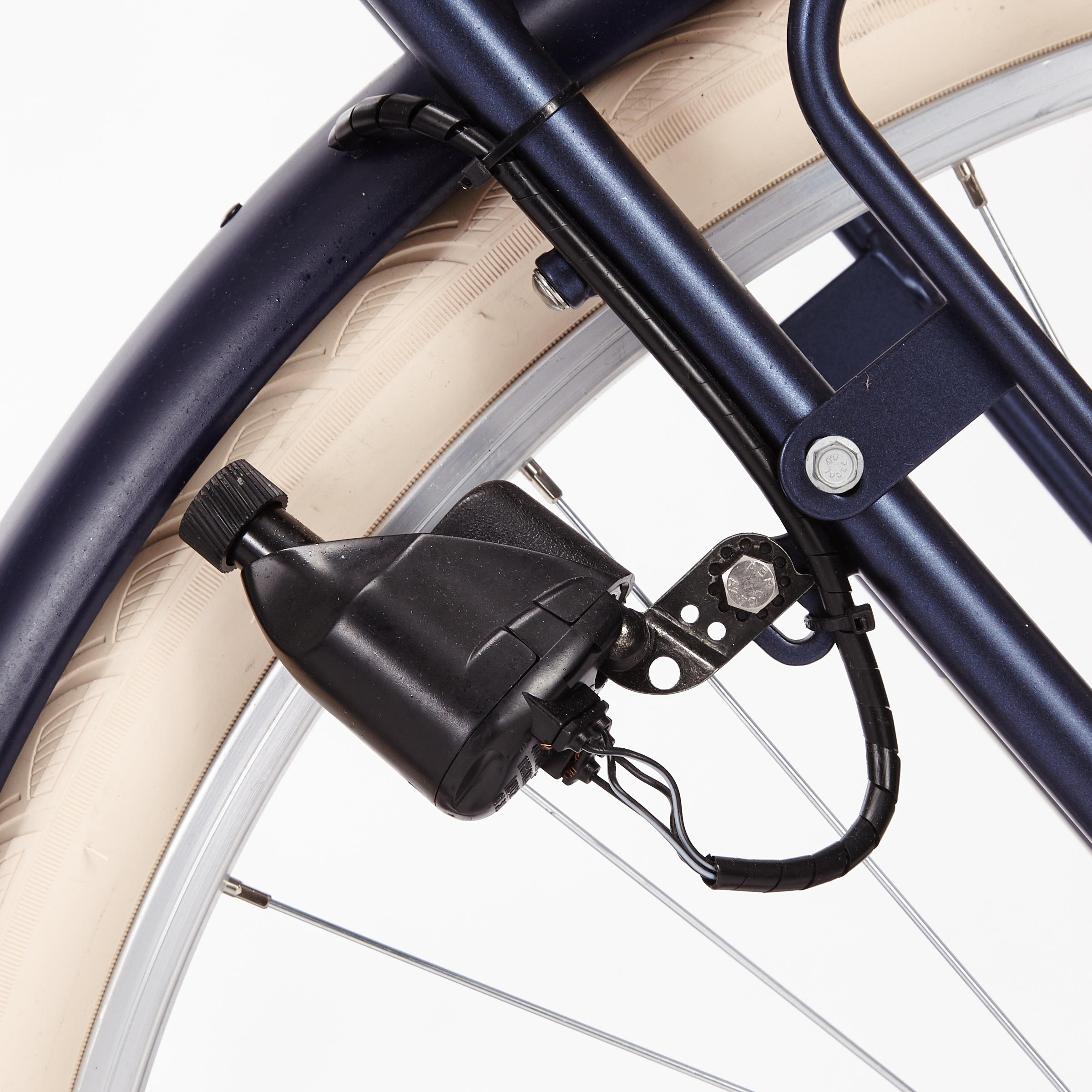 Test: Goedkope Decathlon stadsfiets - Fietsersbond